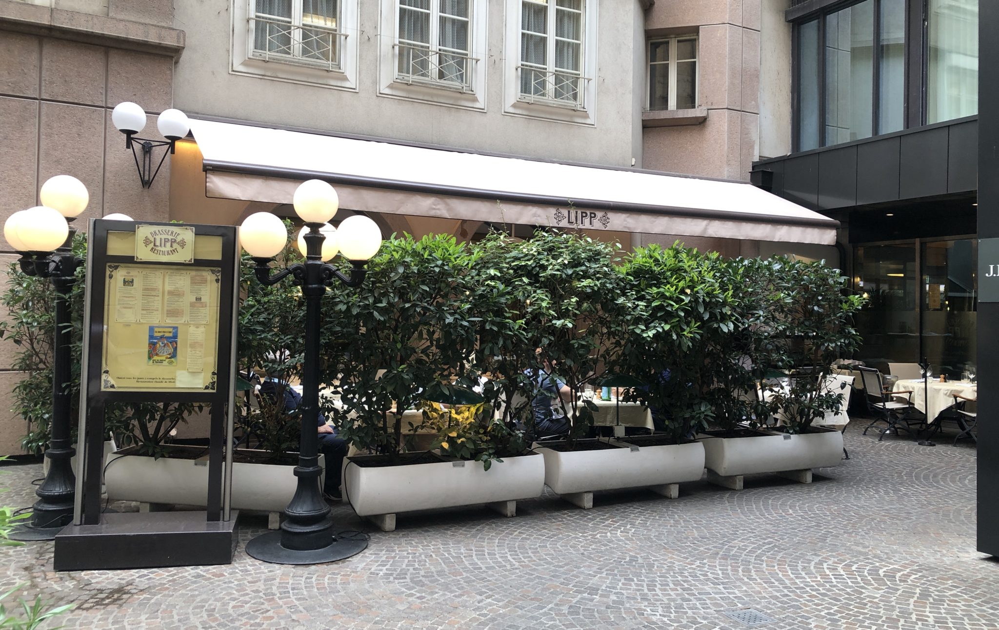 Brasserie Lipp (Genève) – Quand est-ce qu'on mange?