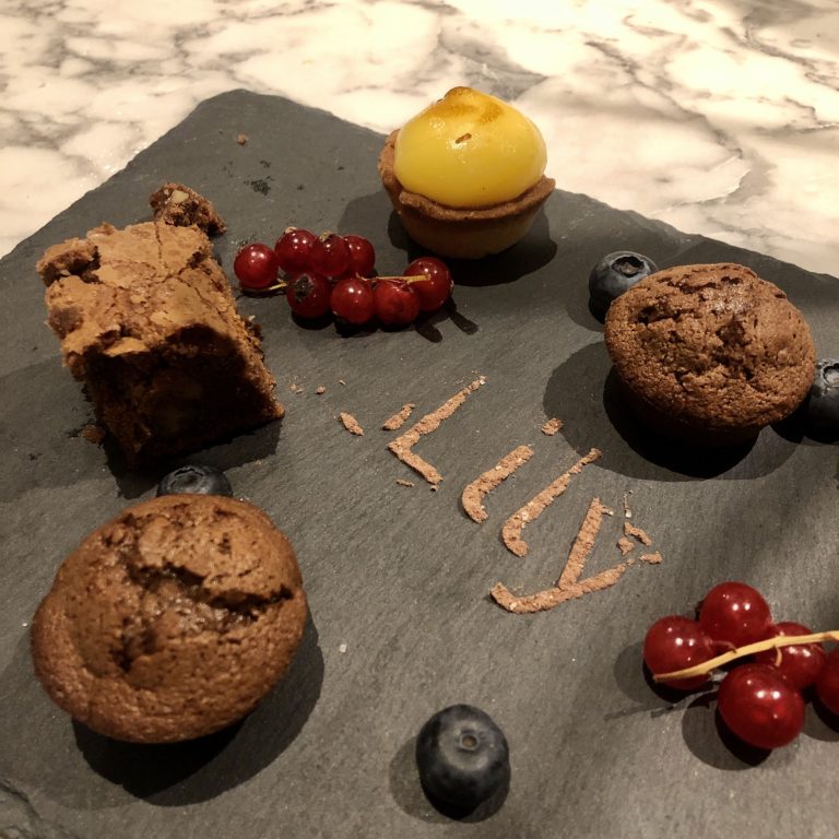 Lily Bar à cocktails et tapas (Lausanne) – Quand est-ce qu'on mange?