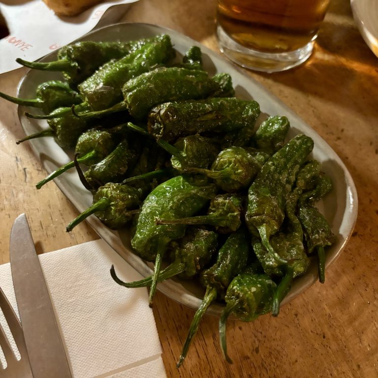 Simunye (Genève) – Quand est-ce qu'on mange?