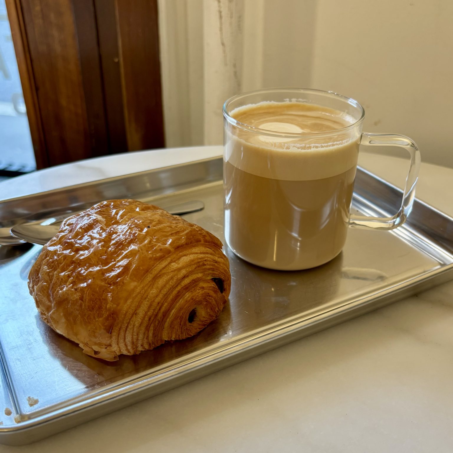 Fripsquare Coffee & Vintage store (Lausanne) – Quand est-ce qu'on mange?